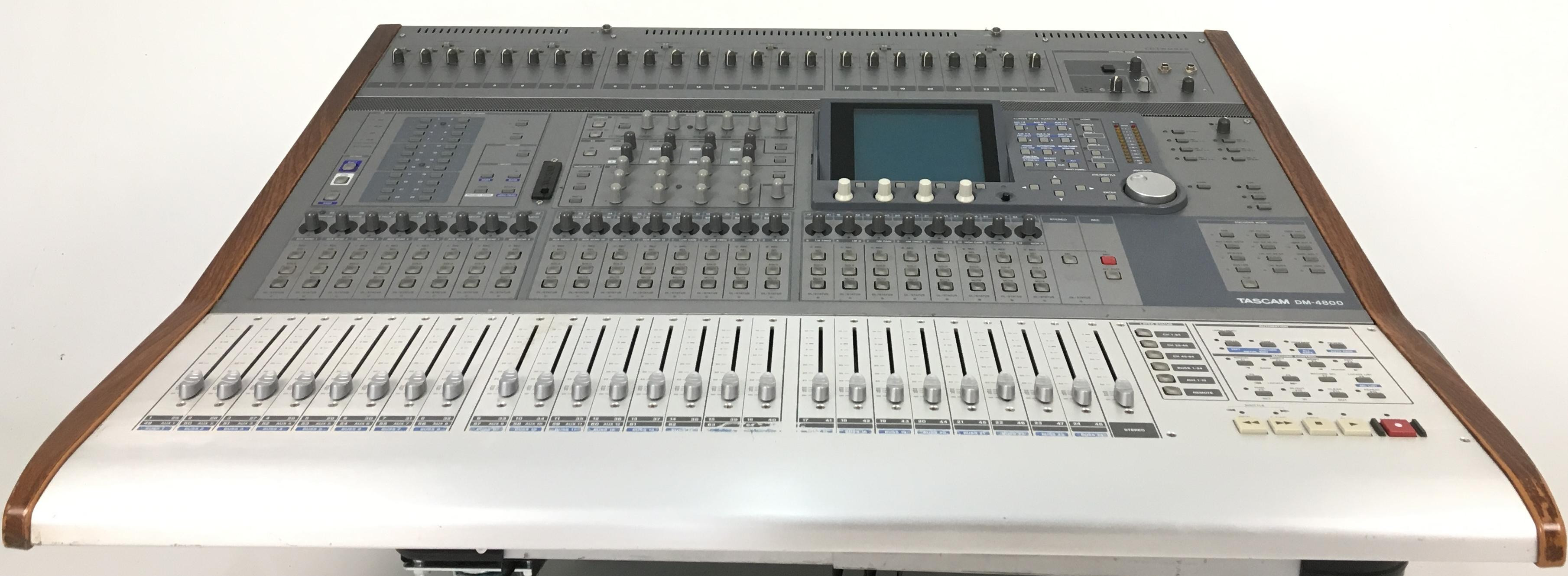 Tascam DM4800 + Scheda Firewire + Flight case | Mixer Tascam