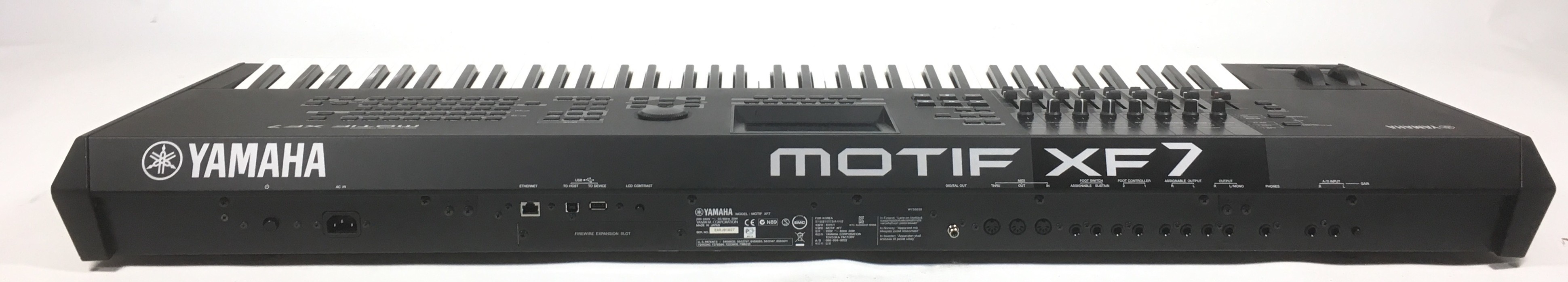Yamaha Motif XF-7 con custodia | Workstation Yamaha