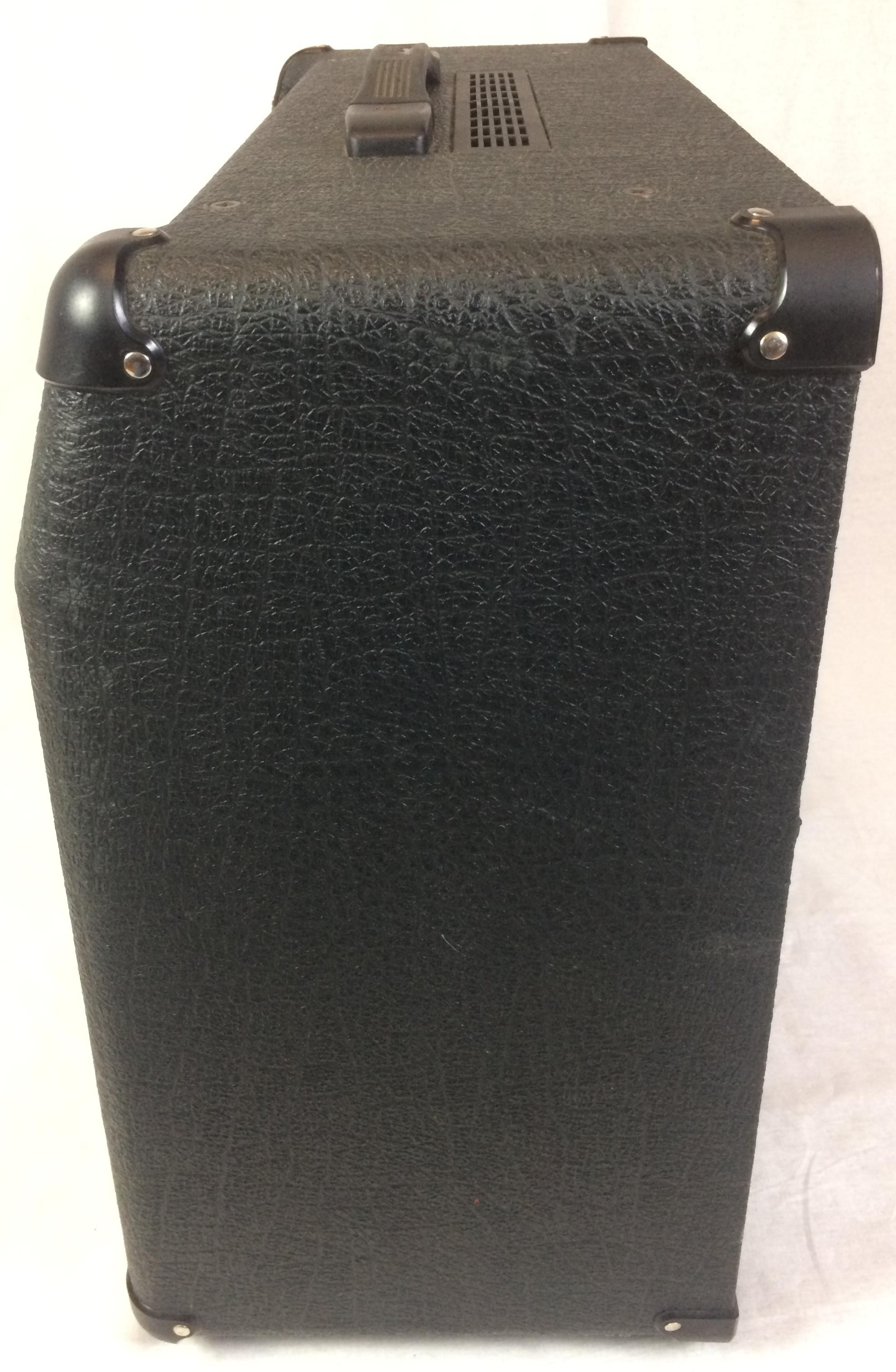 Amplificatore chitarra Marshall AVT 100 - Valvestate 2000