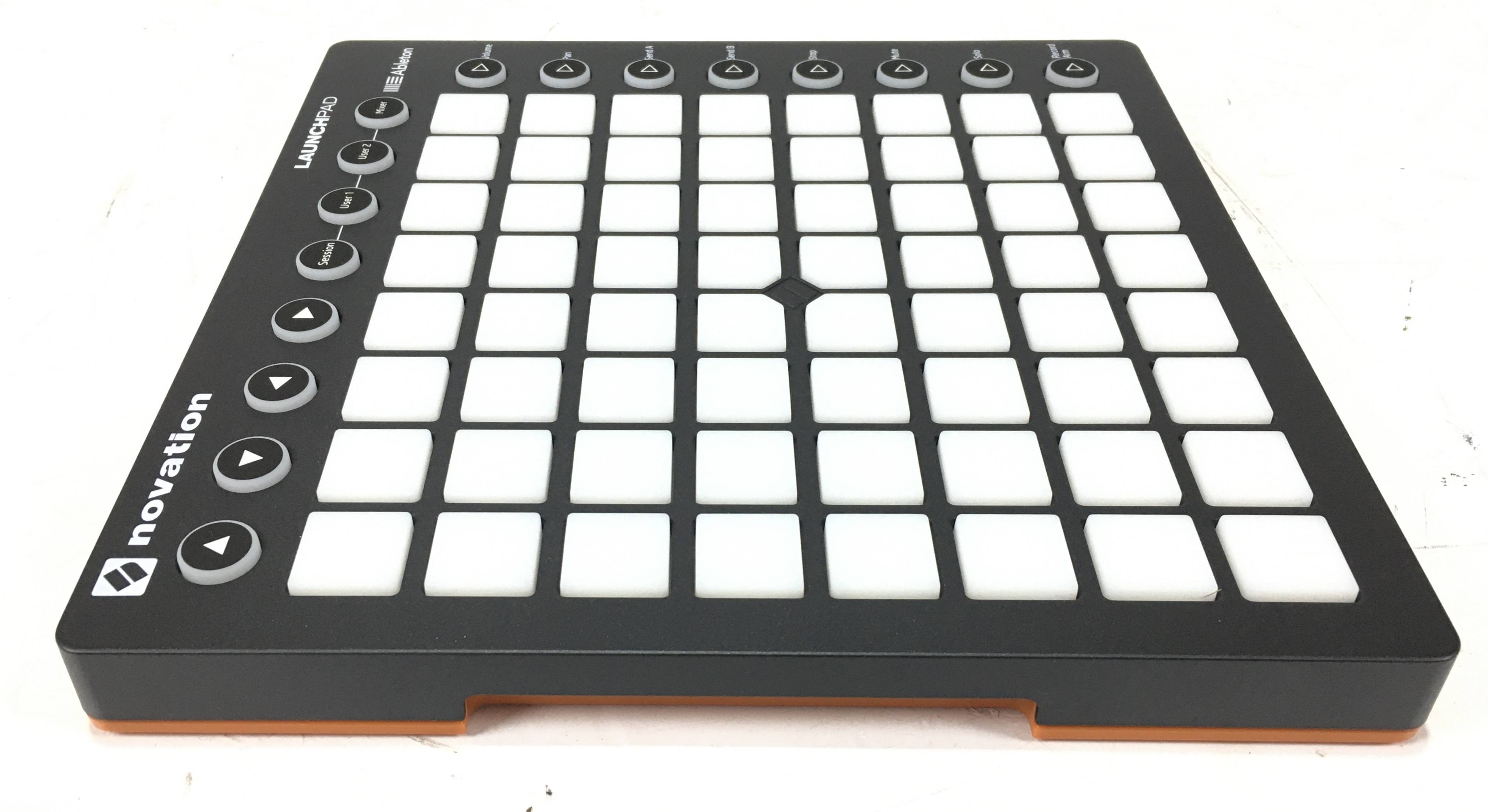 Novation Launchpad MKII | Master e Controller Novation