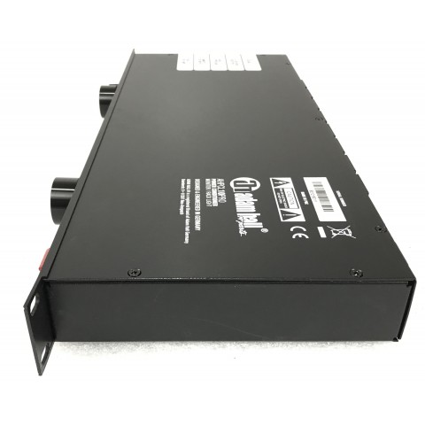 Adam Hall PCL 10 Pro Power Conditioner | Effetti e Processori Adam ...