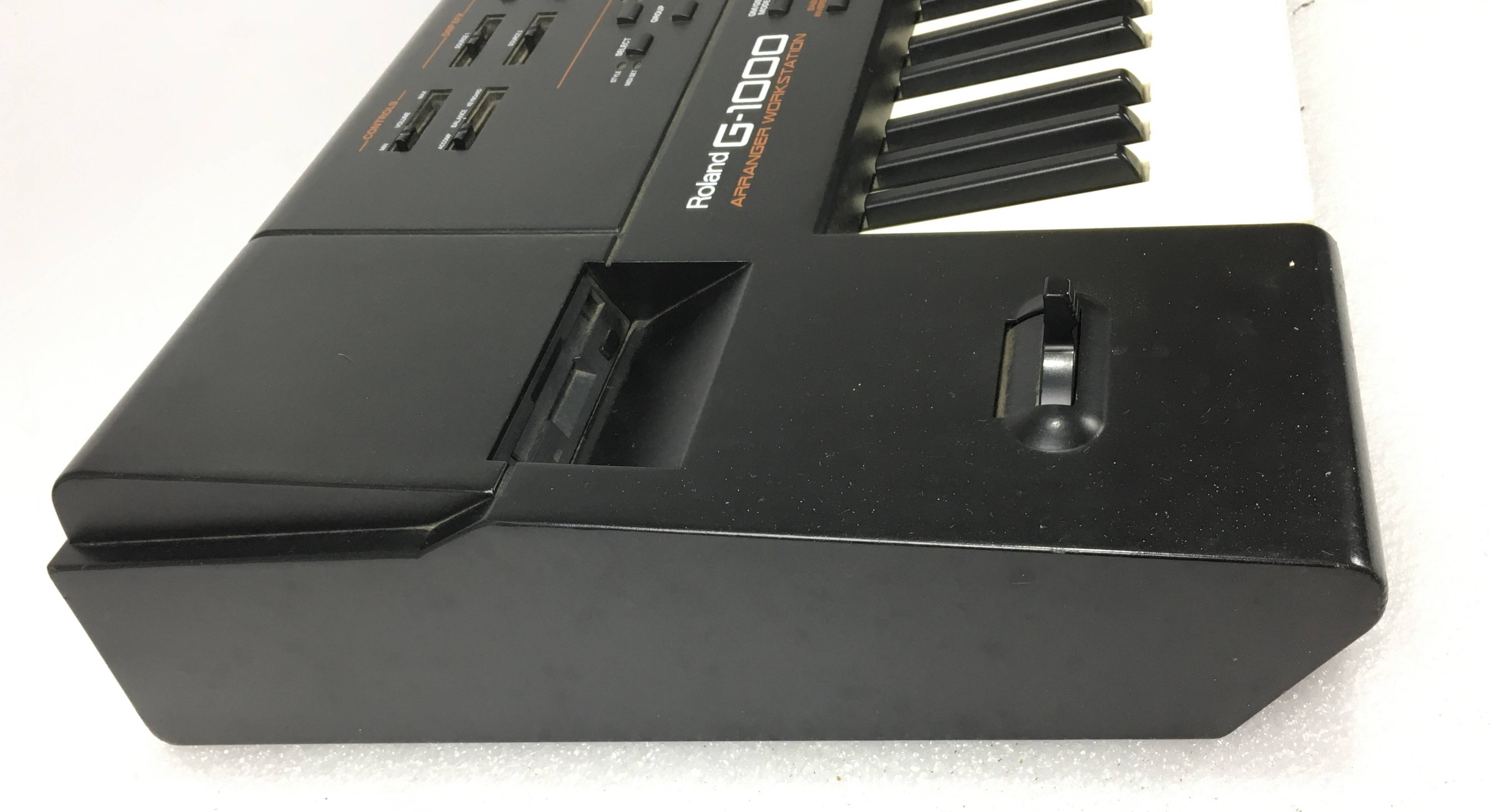 Roland G-1000 workstation | Workstation Roland