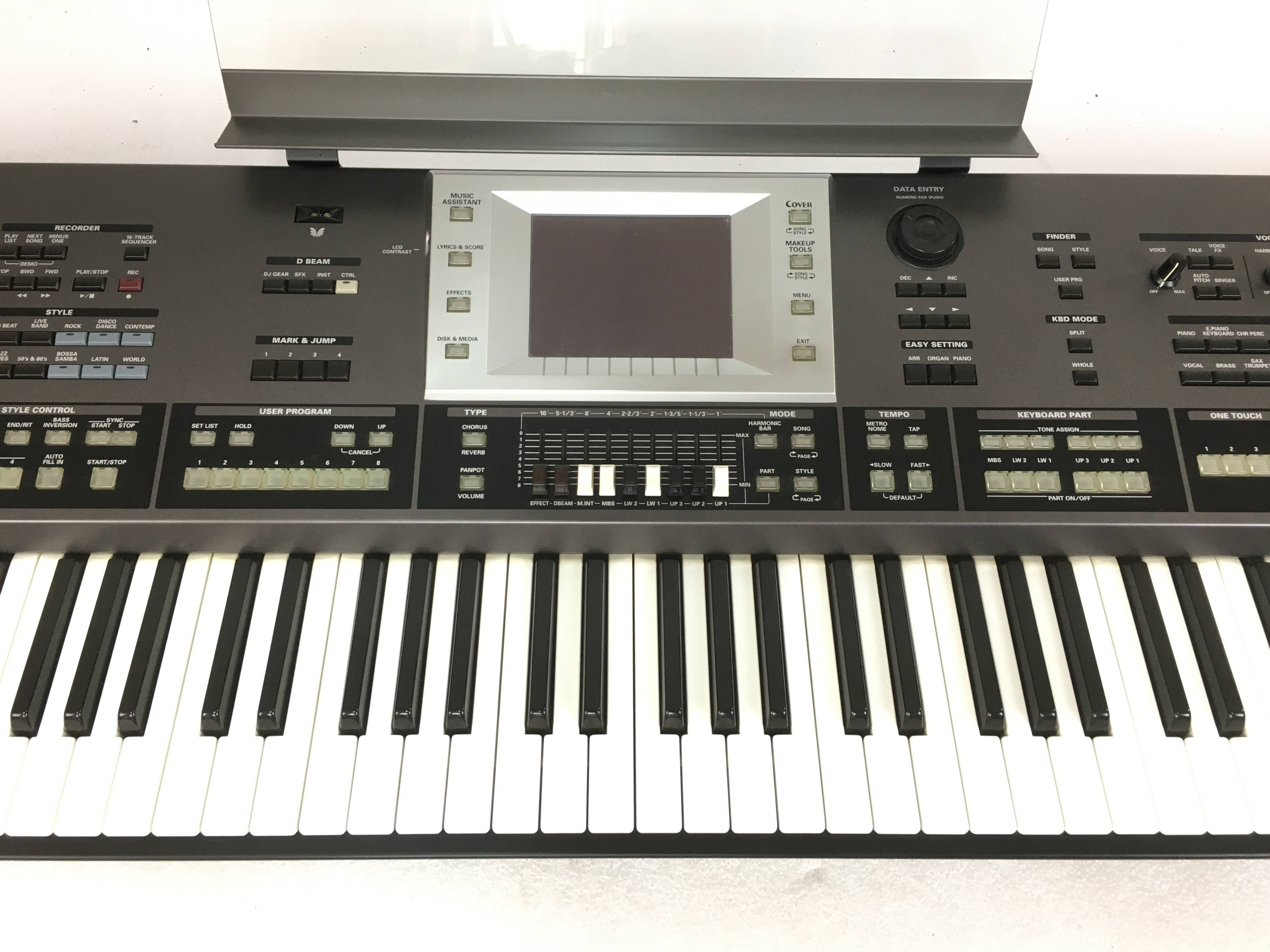 Roland G-70 V3 | Workstation Roland