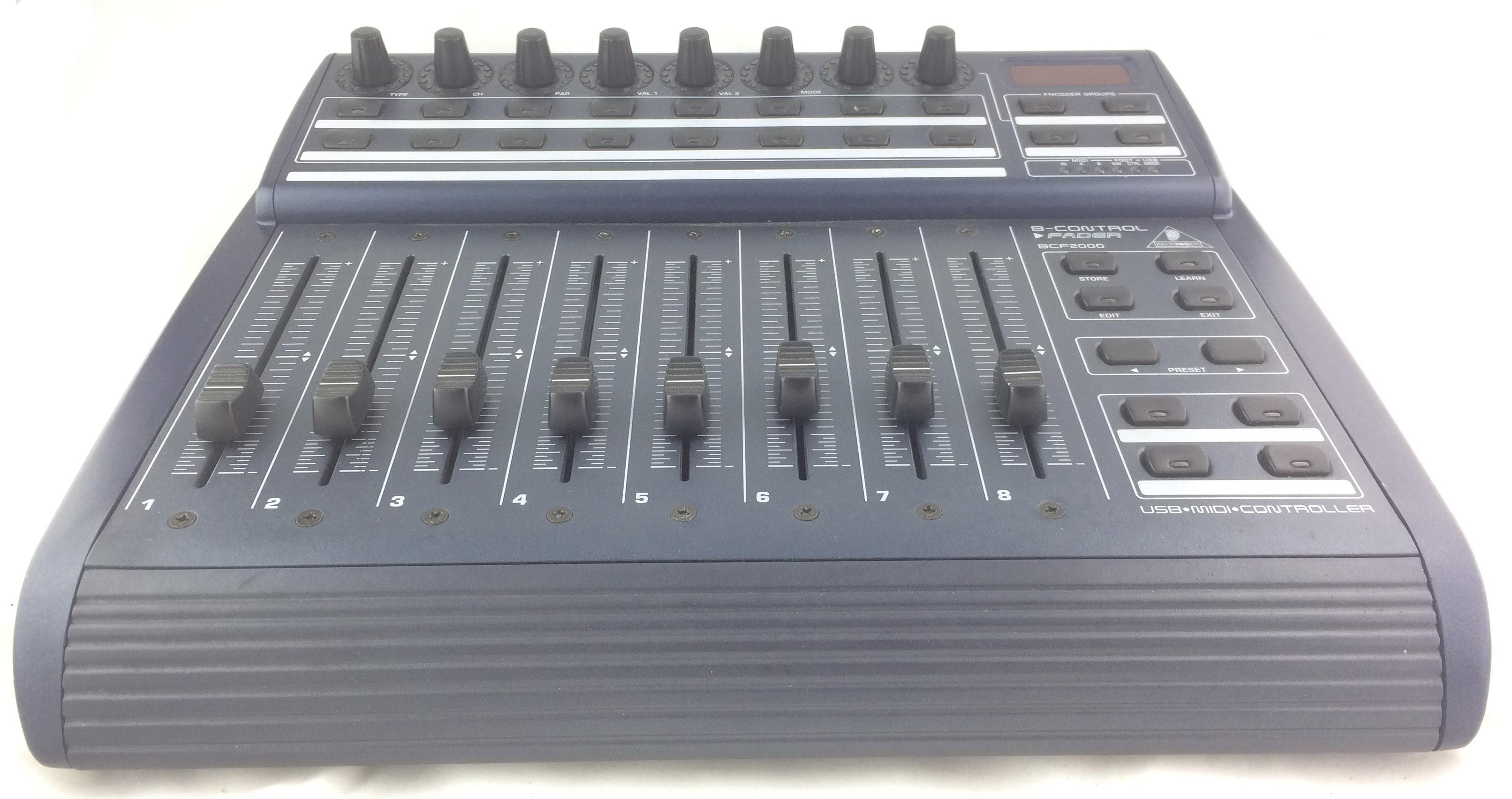 Behringer BCF2000 | Master e Controller Behringer