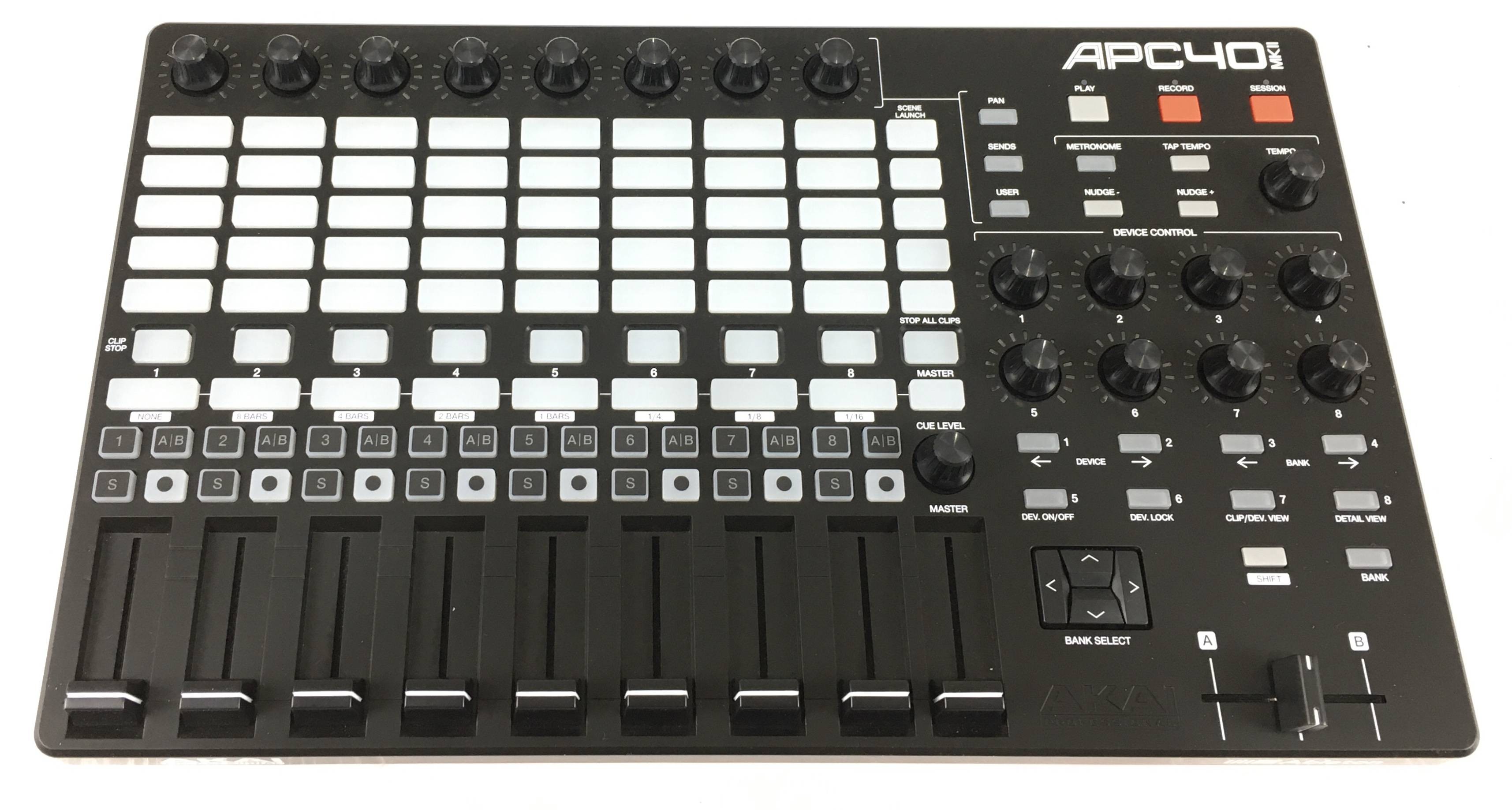 Akai APC 40 MKII | Master e Controller Akai