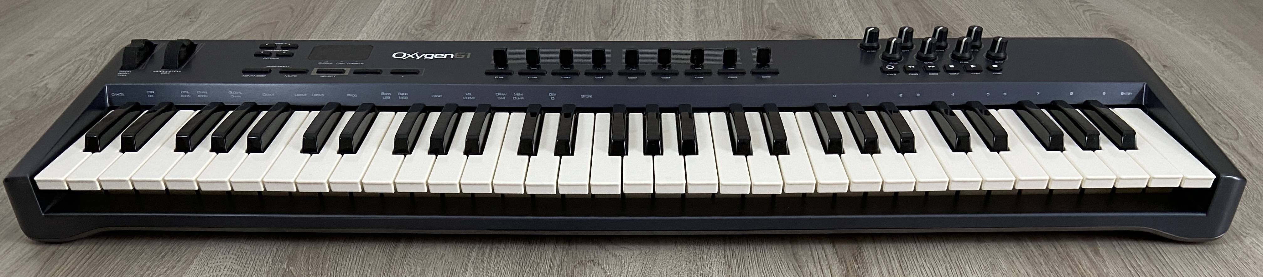 M-Audio Oxygen 61 MKII | Master e Controller M-Audio