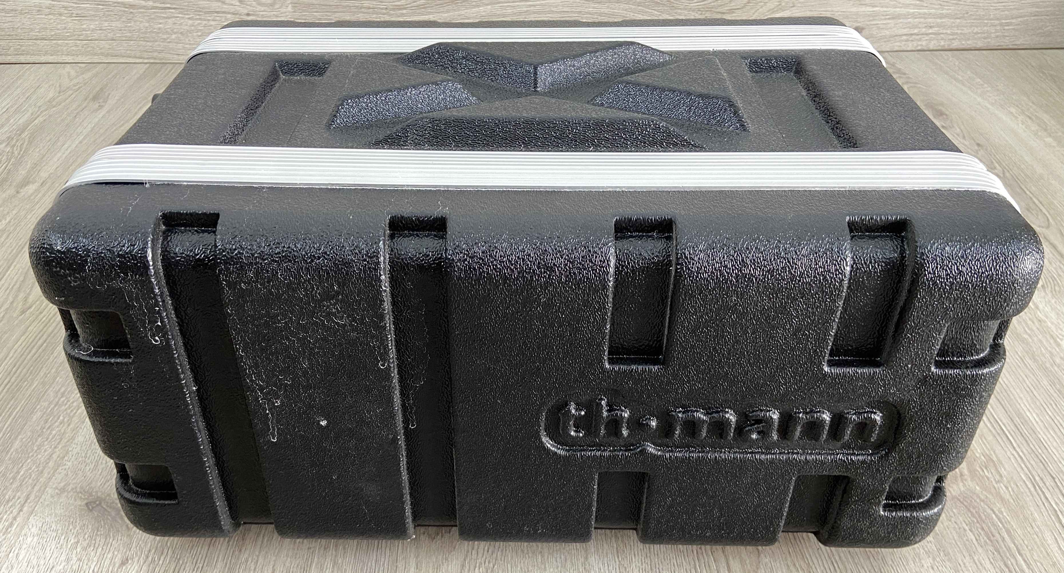 Thomann Flight Case slim 4U | Accessori thomann