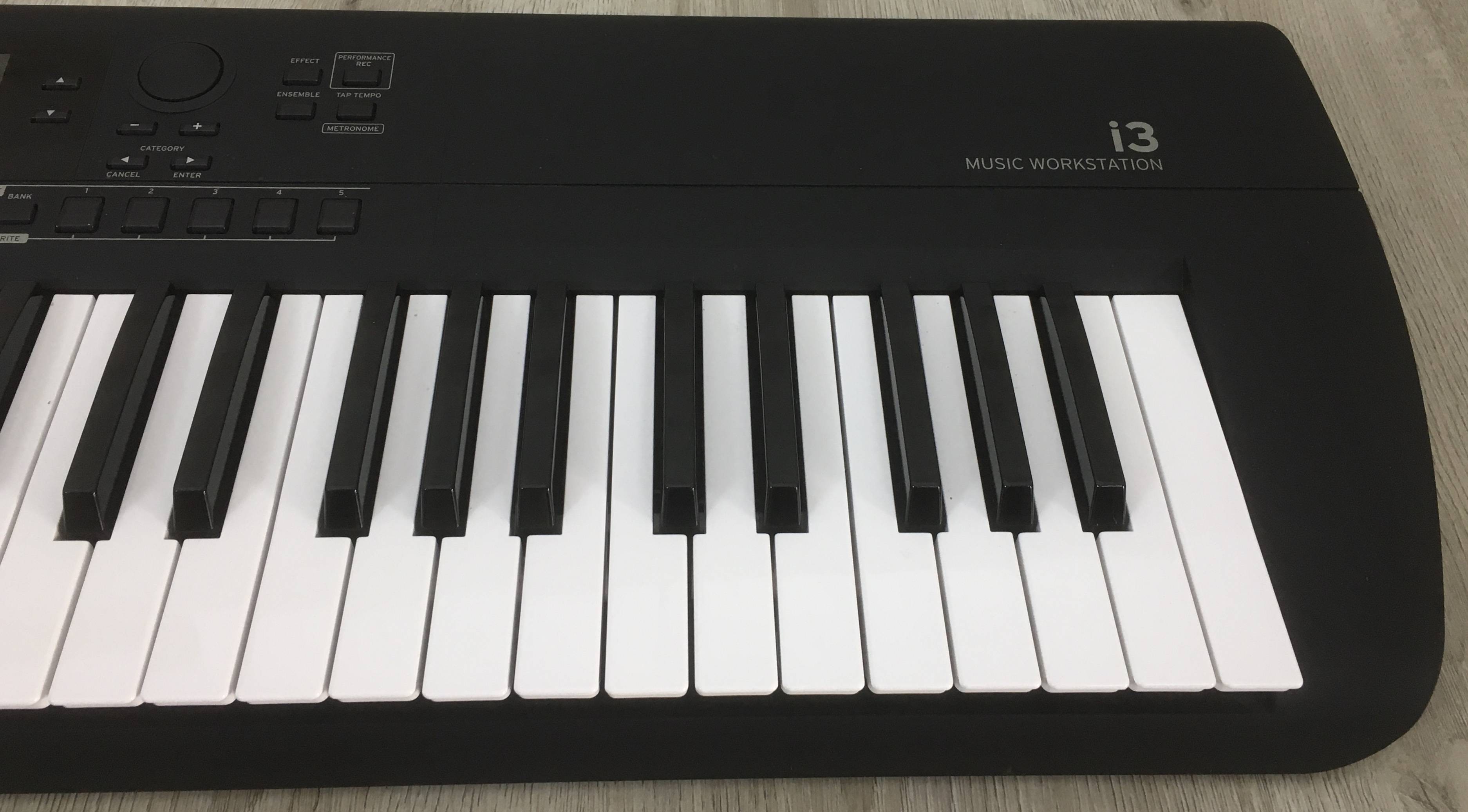 Korg i3 Black workstation | Workstation Korg