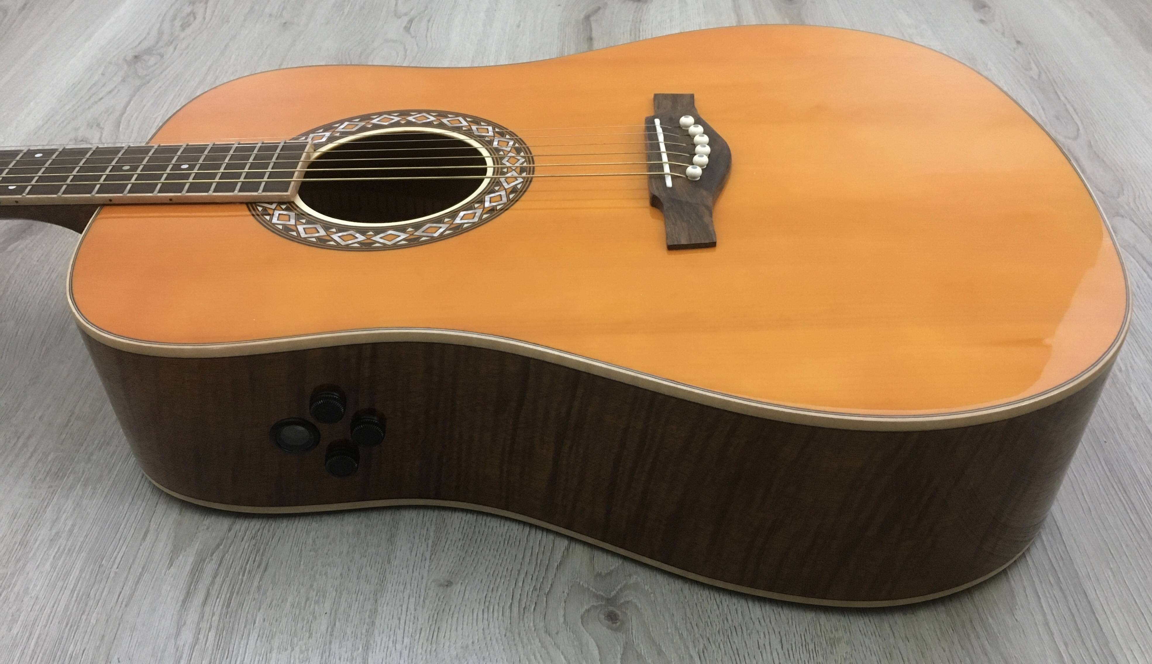Chitarra Acustica Eko Ranger Futura