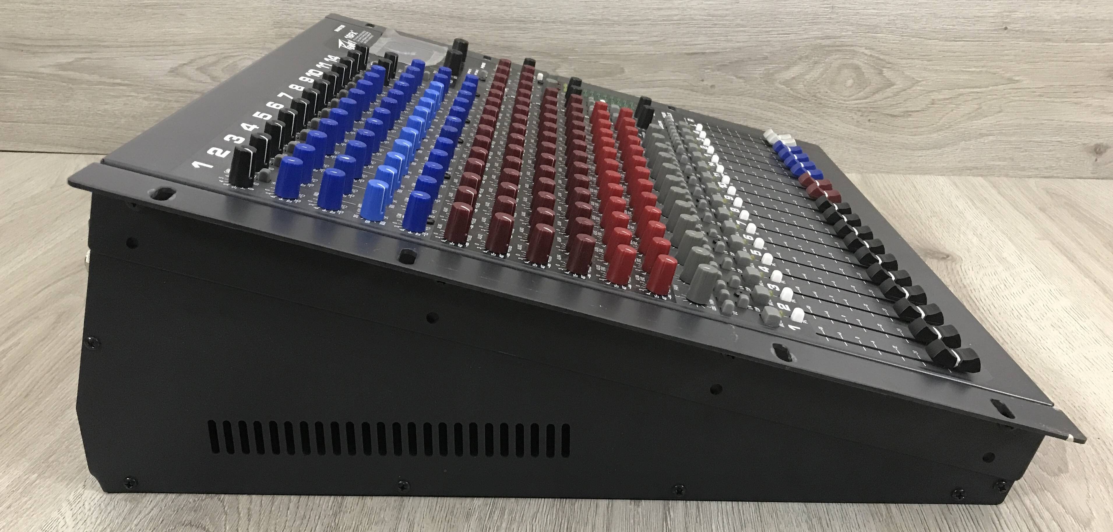 Peavey 16 FX mixer analogico | Mixer Peavey