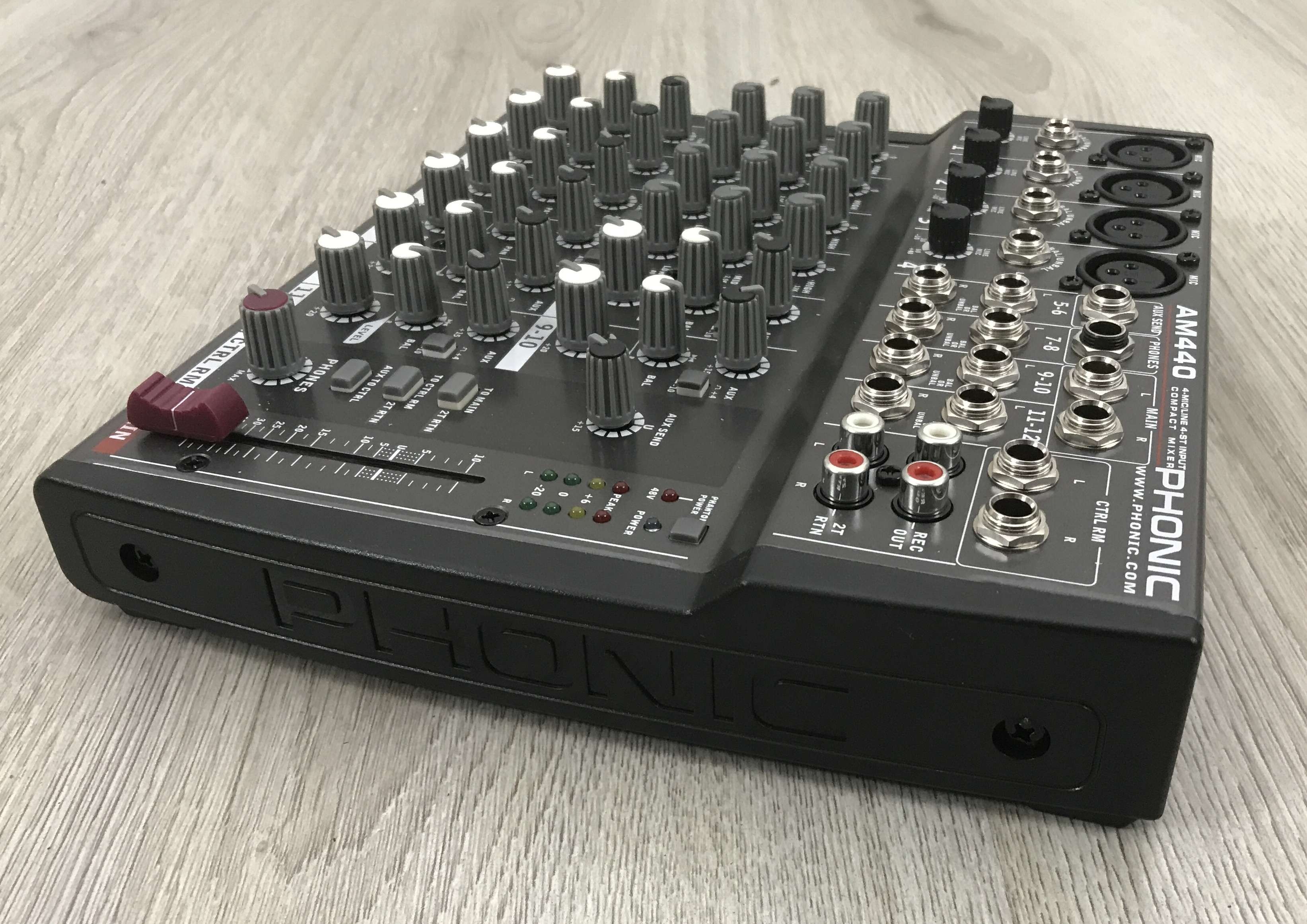 Phonic AM440 mixer | Mixer Phonic