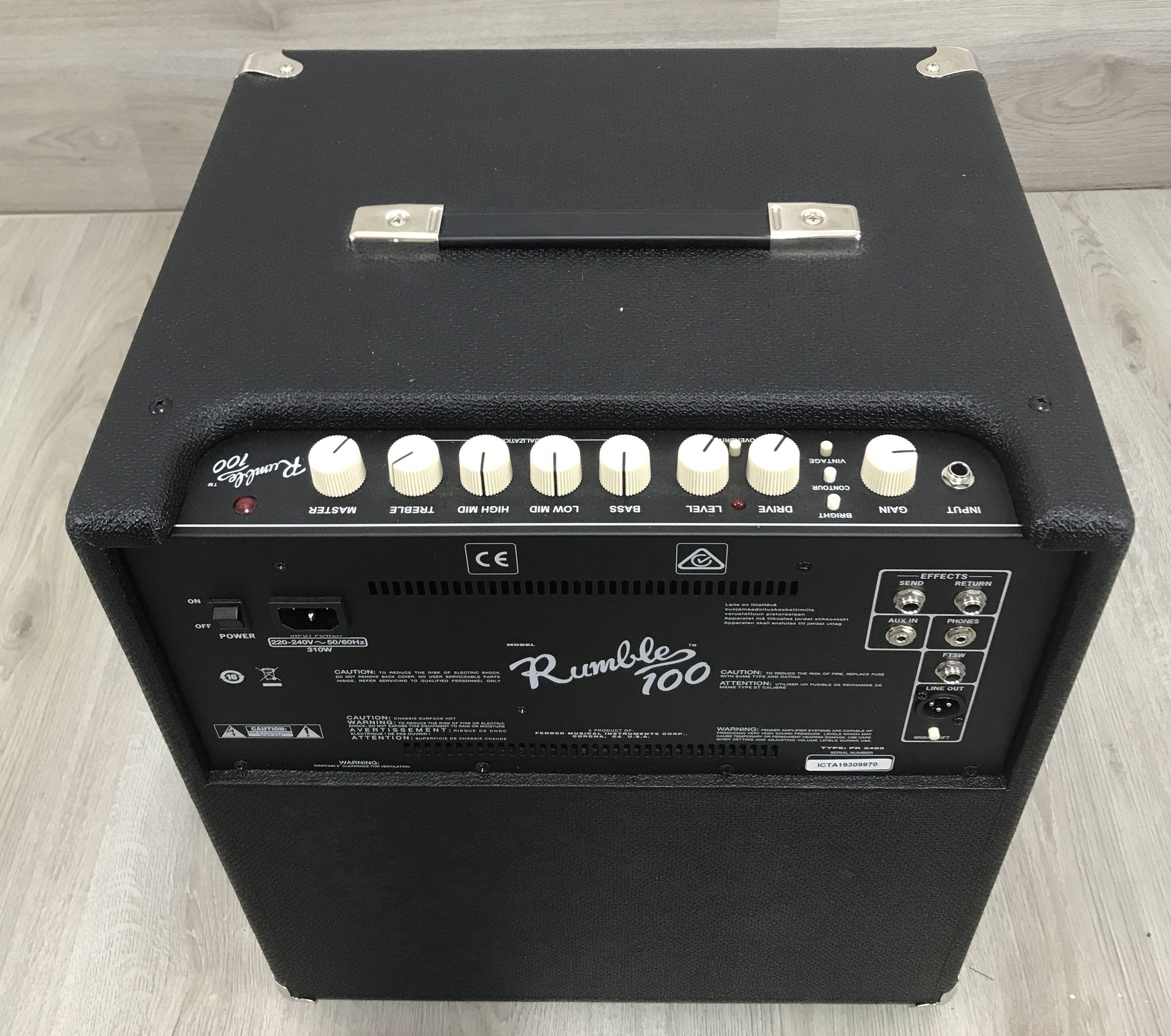 Fender Rumble 100 | Amplificatori Fender
